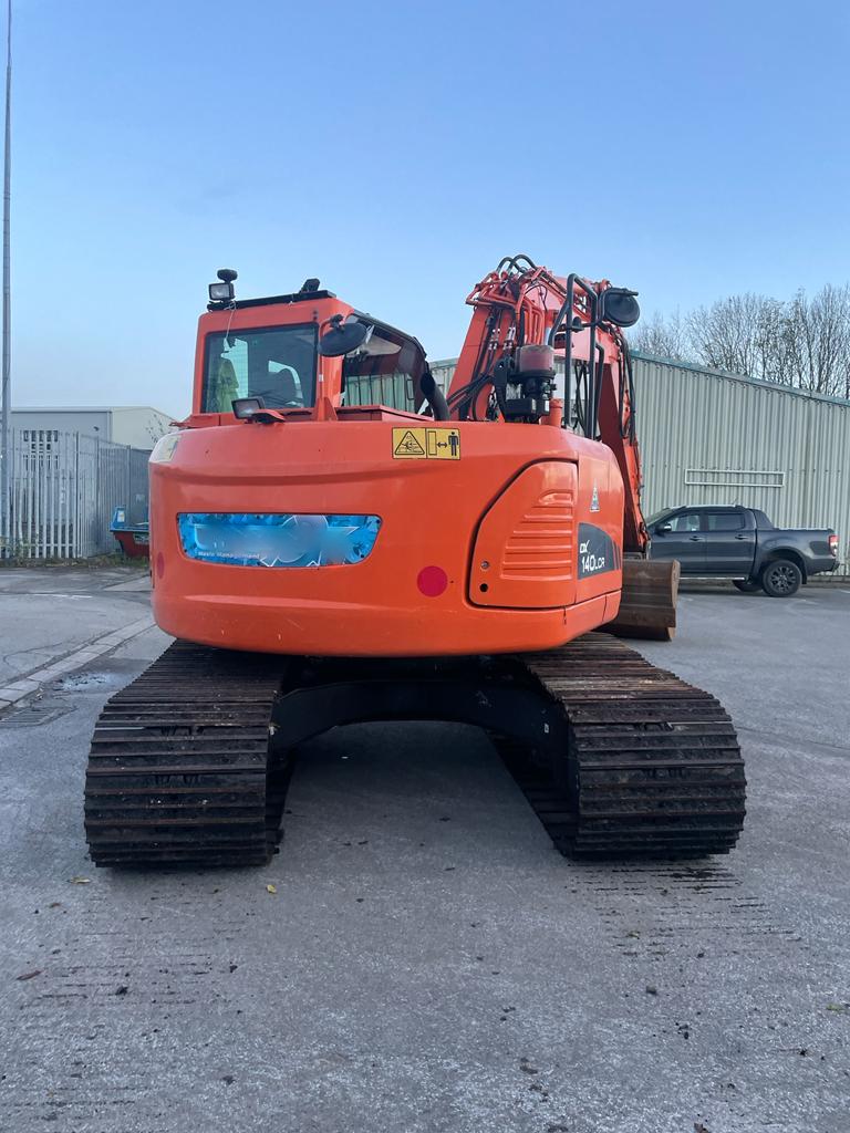 Excavators - Fleetwood Commercial